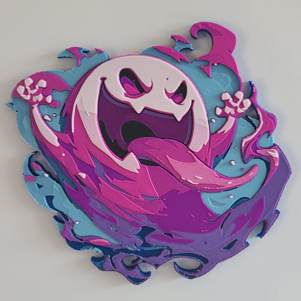 Ghost Magnet – BEDLAM Threadz